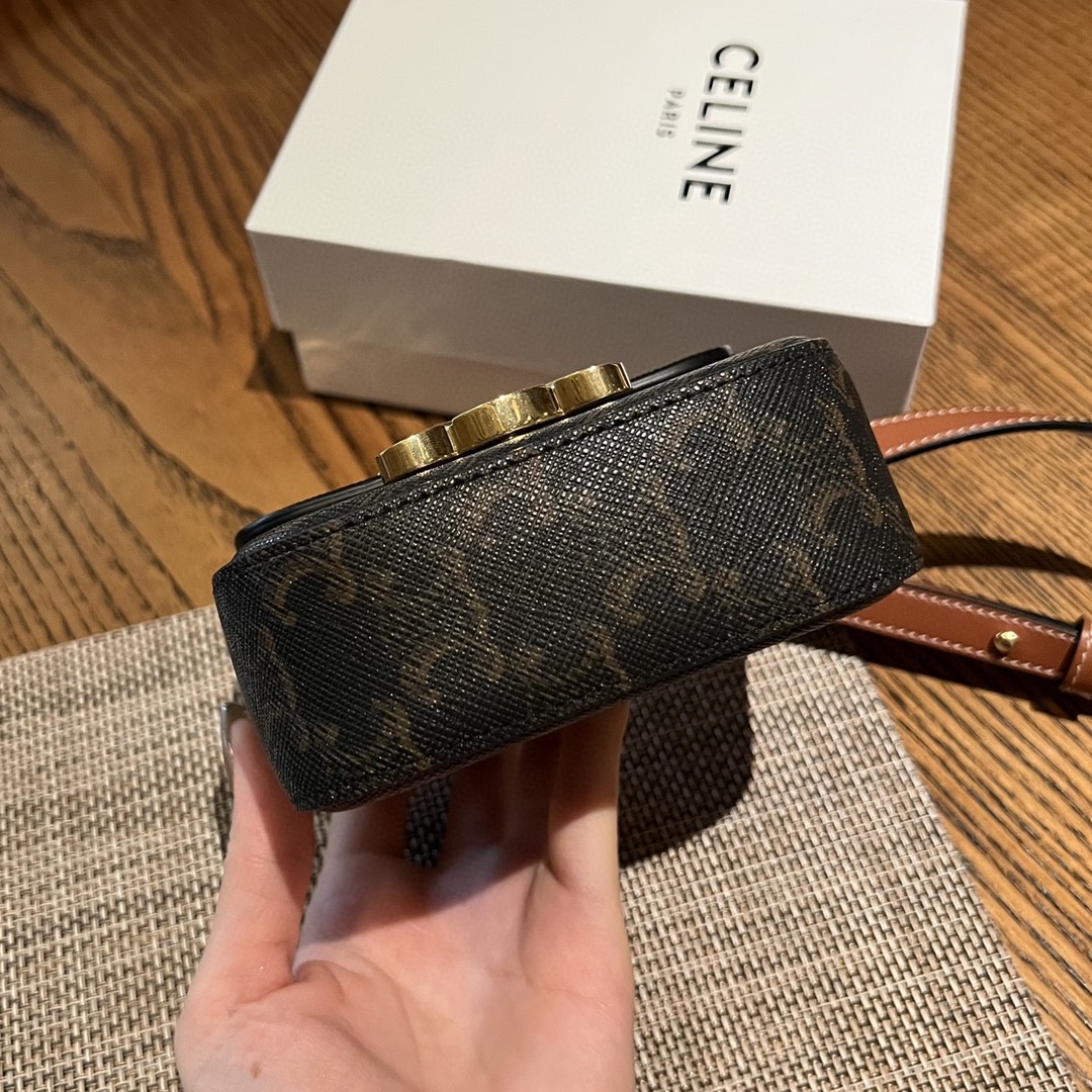  Celine TRIOMPHE 10I512DQB 04LU LV gucci Dior 
